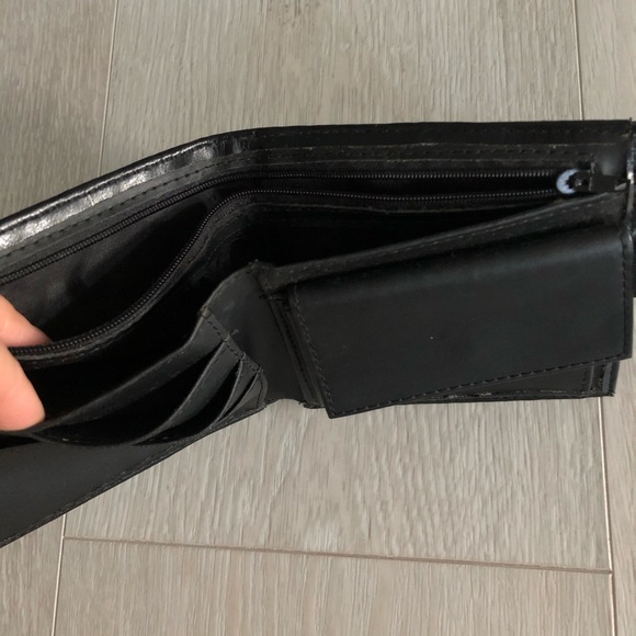 Raffaello Firenze | Bags | Raffaello Firenze Italian Bifold Leather ...